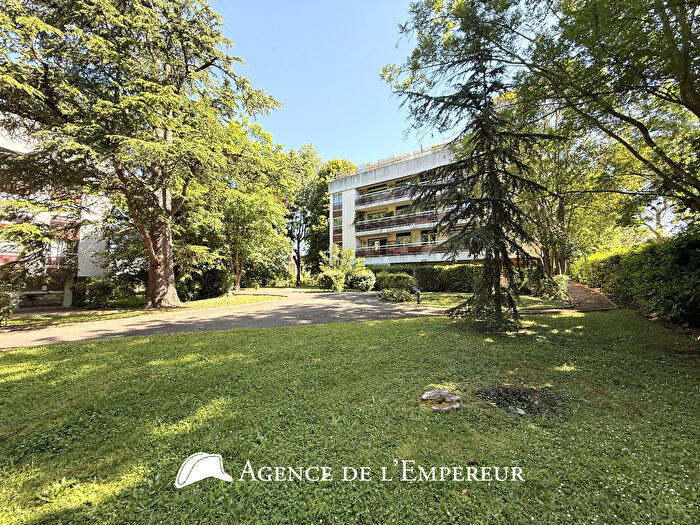 Appartement à vendre - Rueil-Malmaison, Richelieu, Chataigneraie - 4 pièces - 2 chambres