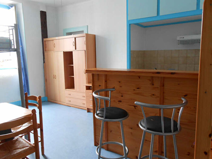 Appartement à louer - Tarbes, Centre-ville - 1 pièce - 1 chambre