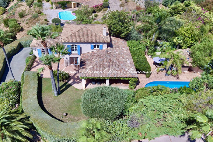 Maison 8 pièces à vendre - Sainte-Maxime, Saquèdes, Quilladou, Garonnette, Golfe