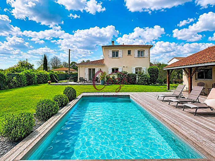 Maison 8 pièces à vendre - Saint-Caprais-de-Bordeaux