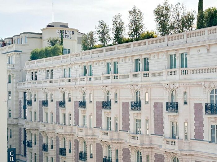 Appartement à vendre - Cannes, Centre-ville - 3 pièces - 2 chambres