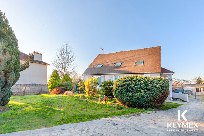 Maison à vendre - Méry-sur-Oise - 8 pièces - 5 chambres