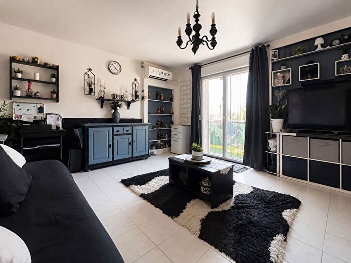 Appartement 3 pièces à Vitrolles, Bords de létang, Tribales, Ferme de Croze, à vendre