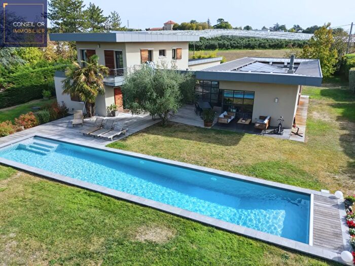 Saint-Genis-Laval, Barolles : Maison 8 pièces à vendre