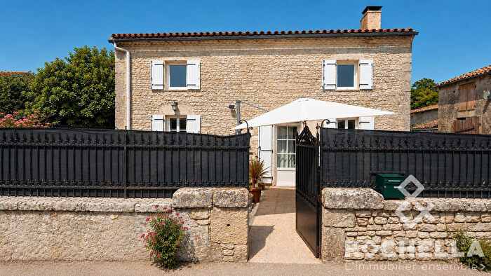 Maison 5 pièces à La Villedieu, à vendre