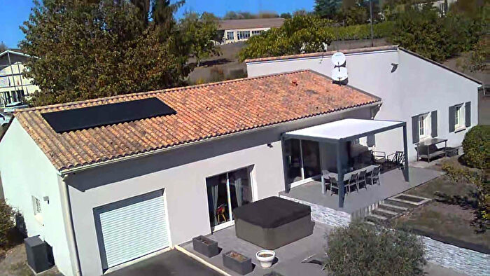 Maison 6 pièces à Chevanceaux, à vendre