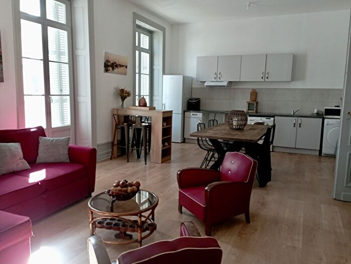 Bazas : Appartement 3 pièces à louer