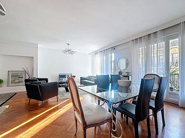 Appartement à vendre - Marseille e , Perier - 4 pièces - 2 chambres