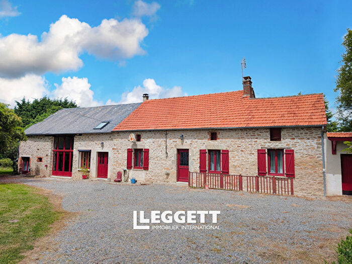 Maison à vendre - Mouhet - 8 pièces - 5 chambres