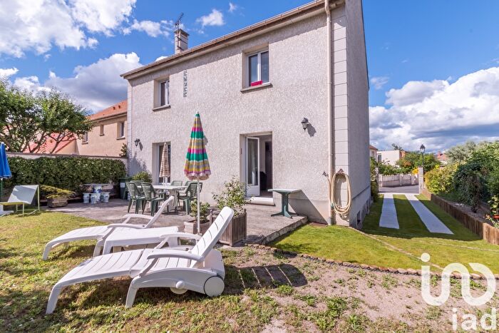 Maison à vendre - Sartrouville, Le Val Notre-Dame - 5 pièces - 3 chambres