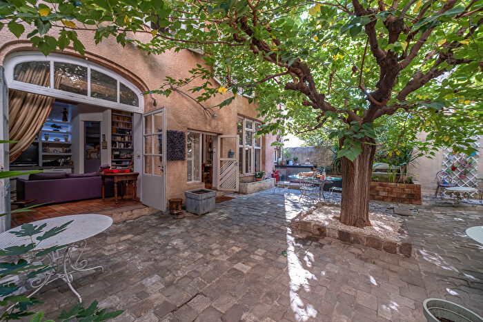 Appartement à vendre - Marseille e , Préfecture - 7 pièces - 3 chambres