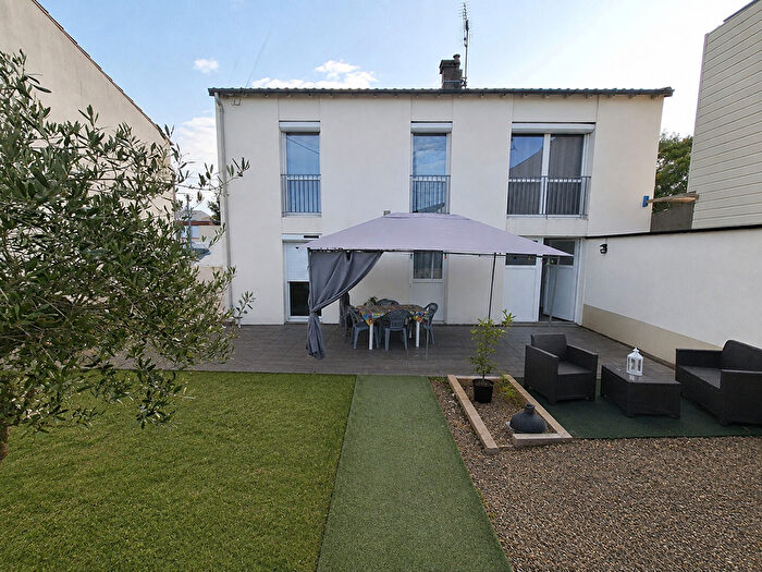 Niort, Tour Chabot, Gavacherie : Maison 5 pièces à vendre