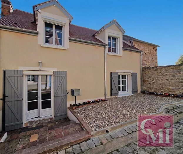 Saint-Chéron : Maison 4 pièces à vendre