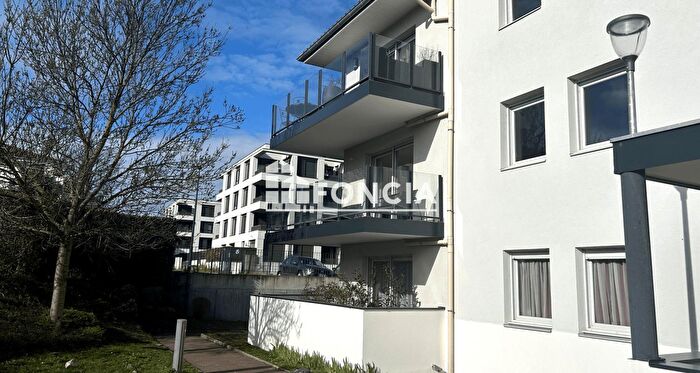 Appartement 3 pièces à L'Étrat, à vendre