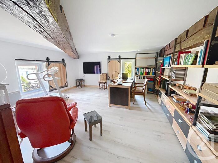 Appartement à vendre - Remiremont - 4 pièces - 2 chambres