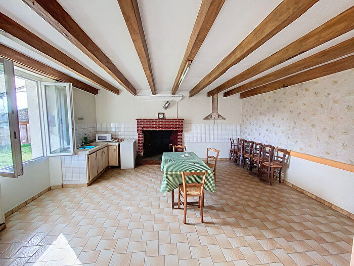 Maison à vendre - Vouharte - 5 pièces - 3 chambres