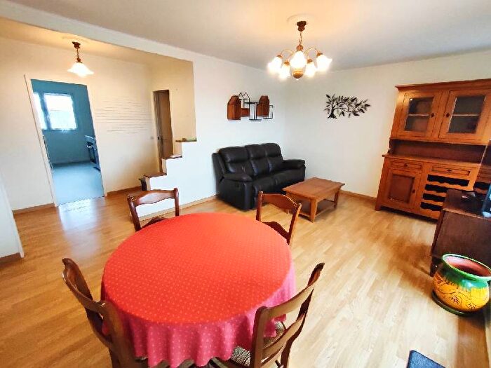 Appartement à vendre - Villeparisis - 5 pièces - 4 chambres