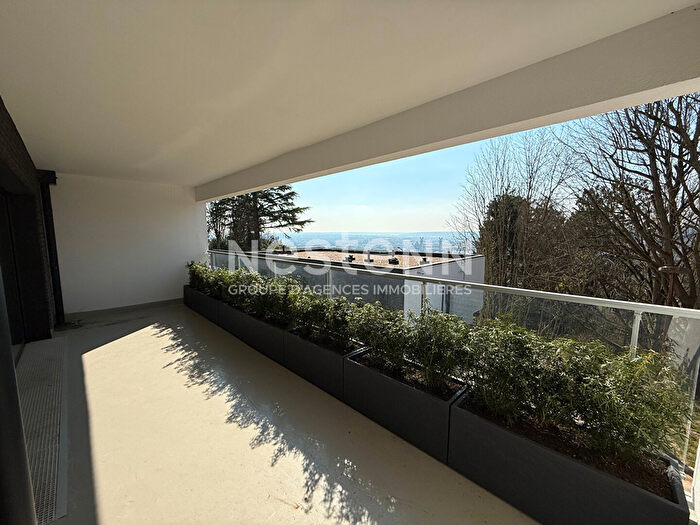 Appartement à vendre - Mont-Saint-Aignan, Village - 4 pièces - 3 chambres