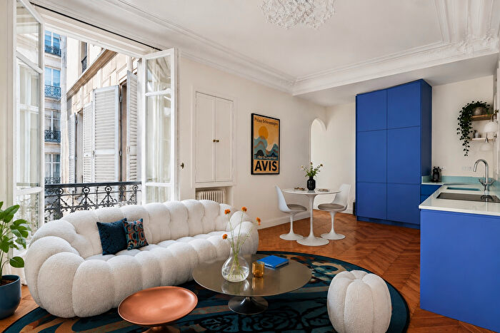 Appartement 3 pièces à vendre à Paris 10ème, Saint-Vincent de Paul, Lariboisière