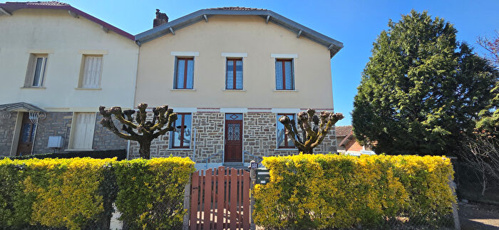 Maison à vendre - Limoges, Beaune les Mines - 4 pièces - 3 chambres