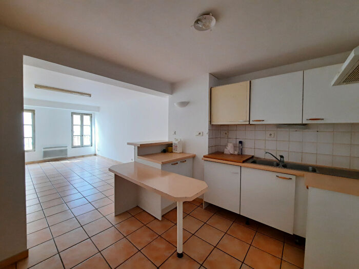 Appartement à louer - Castelnaudary - 2 pièces - 1 chambre