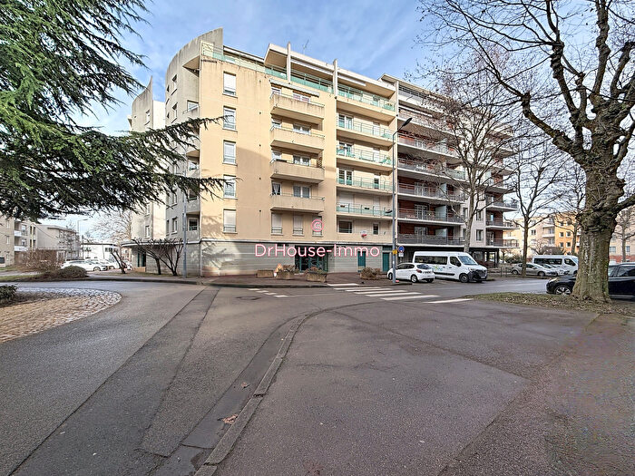 Appartement à vendre - Saint-Étienne, La Terrasse, Bel Air, Bergson, Carnot - 4 pièces - 3 chambres