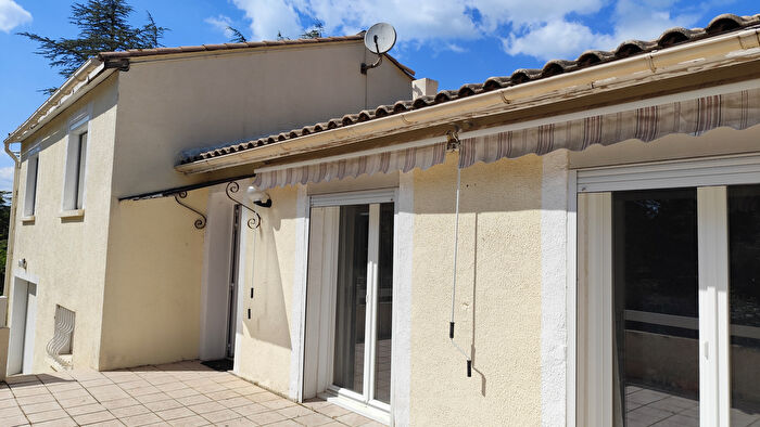 Maison à vendre - Poulx - 5 pièces - 3 chambres