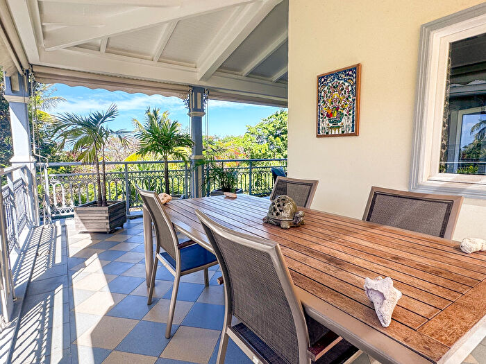 Appartement 2 pièces à Saint-François, à vendre