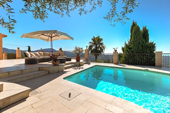 Maison à vendre - Gattières - 7 pièces - 4 chambres