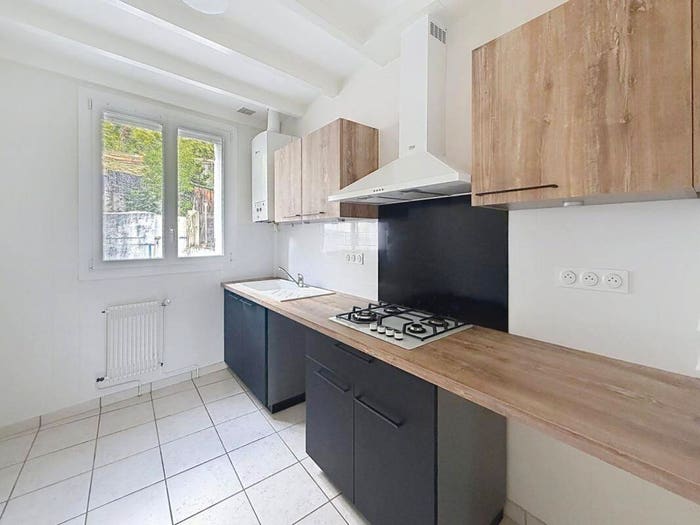 Centre Universitaire-École Gaston Salvan, Agen : Appartement 3 pièces à louer