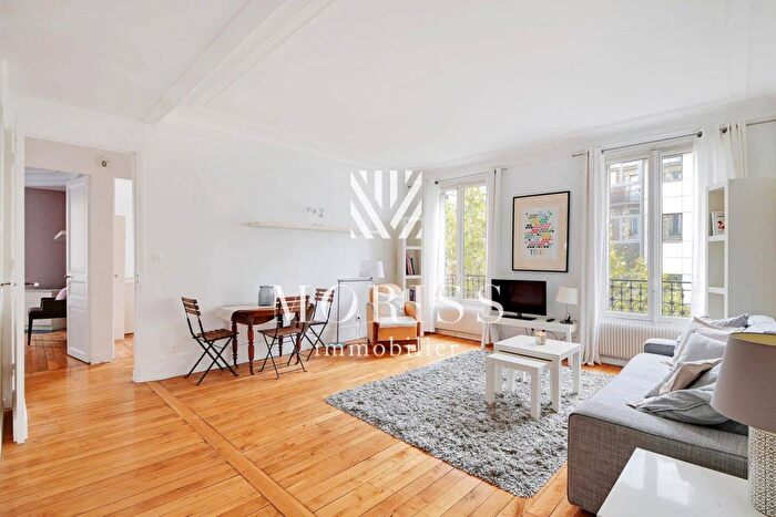 Vaillant-Sembat, Boulogne-Billancourt : Appartement 3 pièces à louer