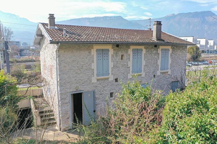Saint-Martin-le-Vinoux - Maison 8 pièces à vendre