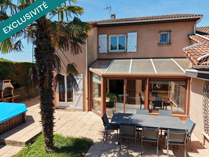 Maison 7 pièces à Corbas, à vendre