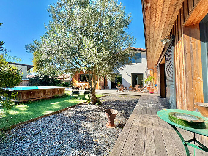 Maison à vendre - Gujan-Mestras, Meyran - 6 pièces - 5 chambres