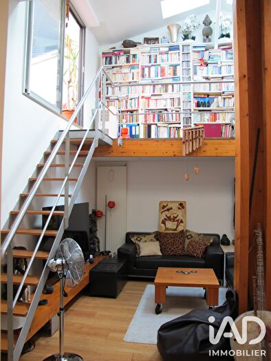 Appartement 4 pièces à Puteaux, République, à vendre