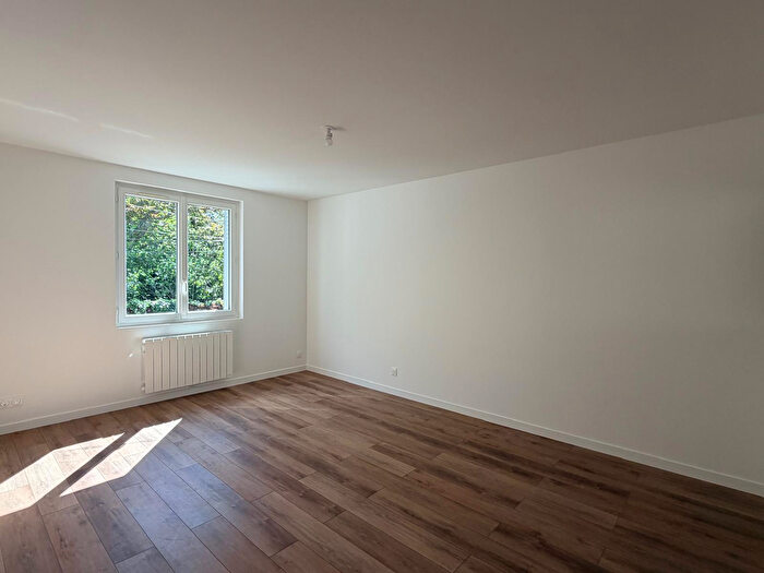 Appartement 3 pièces à louer à Angerville