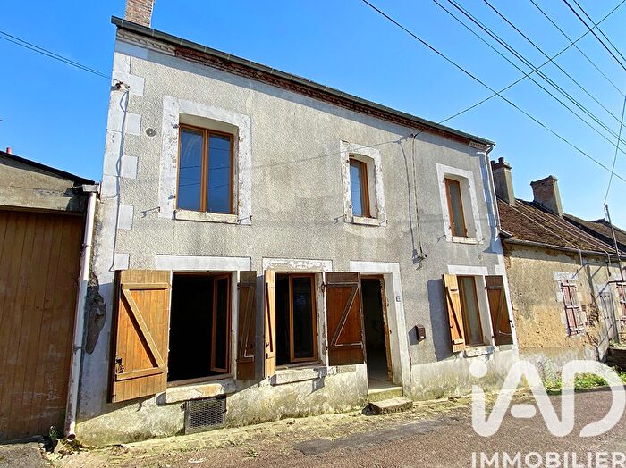 Maison à vendre - Saint-Sauveur-en-Puisaye - 4 pièces - 2 chambres