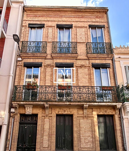 Maisons à vendre et appartements à louer - 1