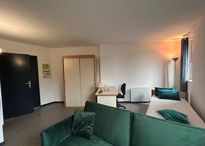 Appartement 1 pièce à louer à Centre Ville, Aulnoye-Aymeries