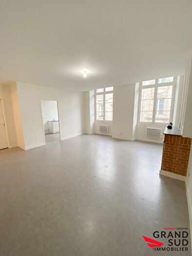Appartement à louer - Bordeaux - 3 pièces - 2 chambres