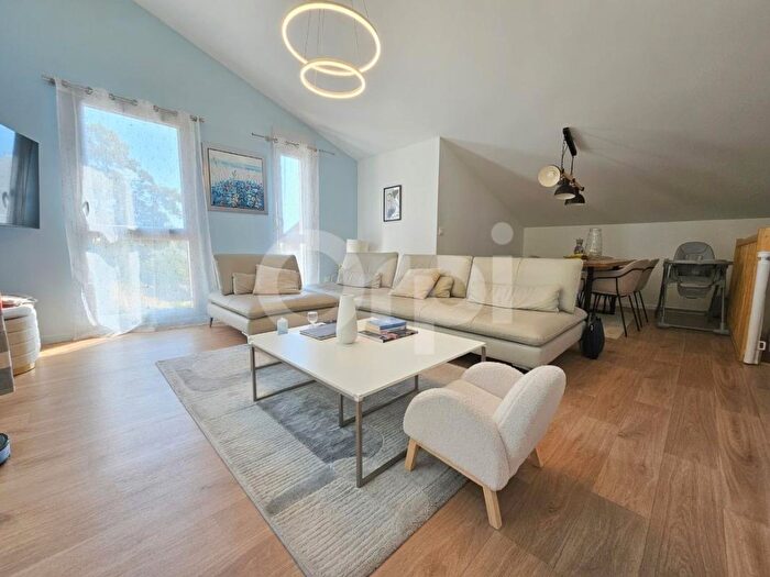 Appartement 4 pièces à vendre - Chennevières-sur-Marne, Marne, Coteau Nord