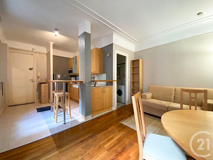 Appartement 2 pièces à louer à Paris 16ème, Porte de Saint-Cloud, Auteuil-Sud