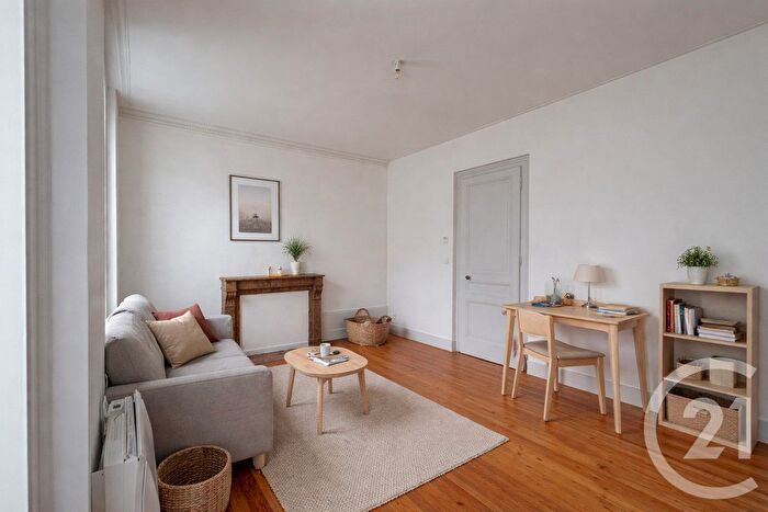 Appartement à louer - Besançon, Boucle, Chapelle des Buis - 2 pièces - 1 chambre