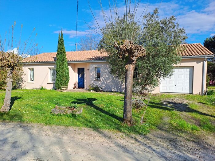 Maison à vendre - Saint-Sulpice-et-Cameyrac - 6 pièces - 4 chambres