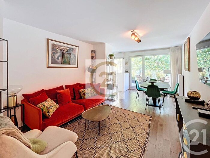 Appartement à louer - Saint-Cloud - 3 pièces - 2 chambres