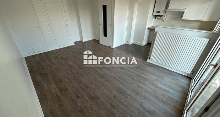 Centre Ville, Valence : Appartement 3 pièces à louer
