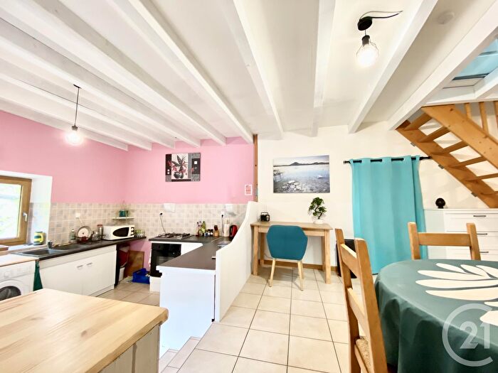 Maison 3 pièces à Pugieu, à louer