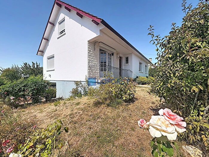 Maison 7 pièces à Viry-Noureuil, à vendre