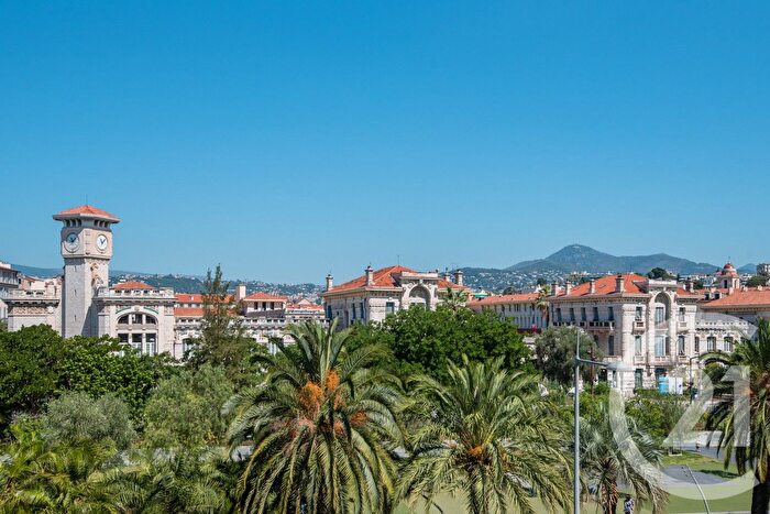 Nice, Vieux Nice : Appartement 2 pièces à vendre