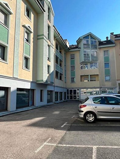 Appartement à louer - Centre, Sallanches - 4 pièces - 3 chambres